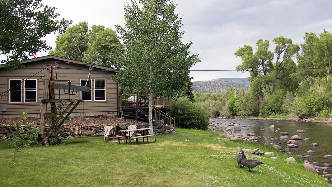 Romantic Cabin on the River for a Colorado Vacation